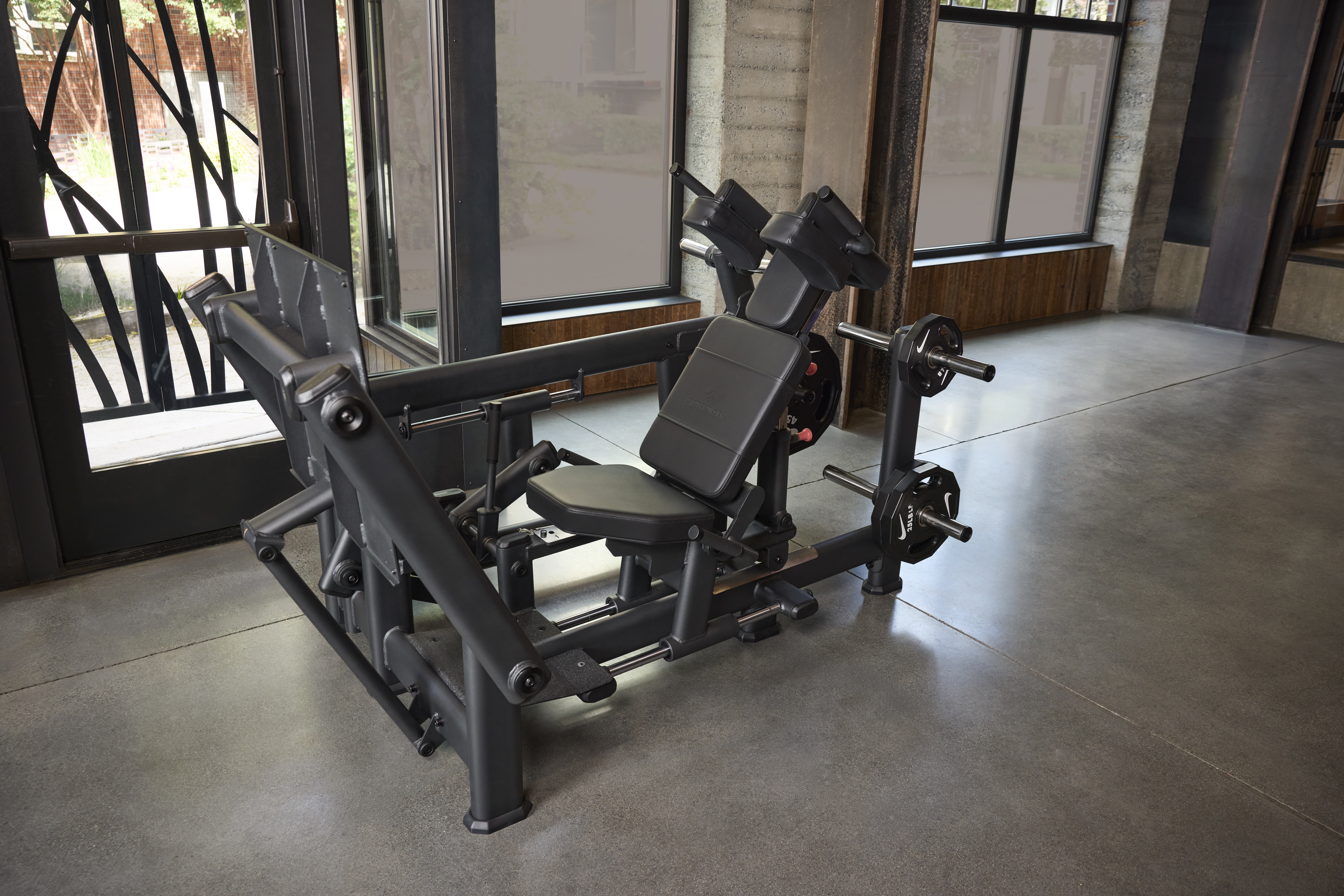 Glutebuilder Glute Press | From Precor, providing dynamic load ...